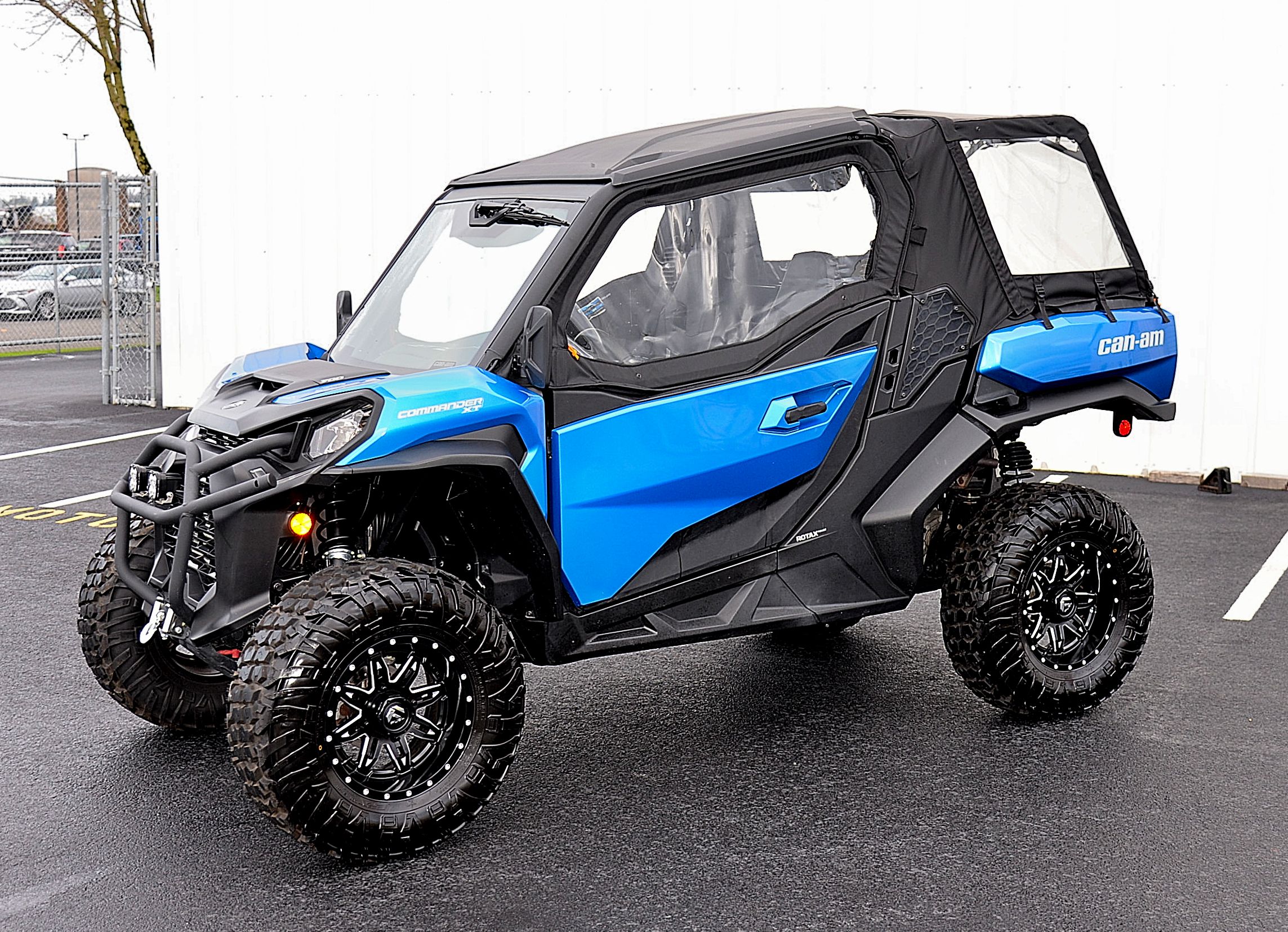 Pre-Owned 2022 CAN-AM Commander XT 700 For Sale Burlington WA